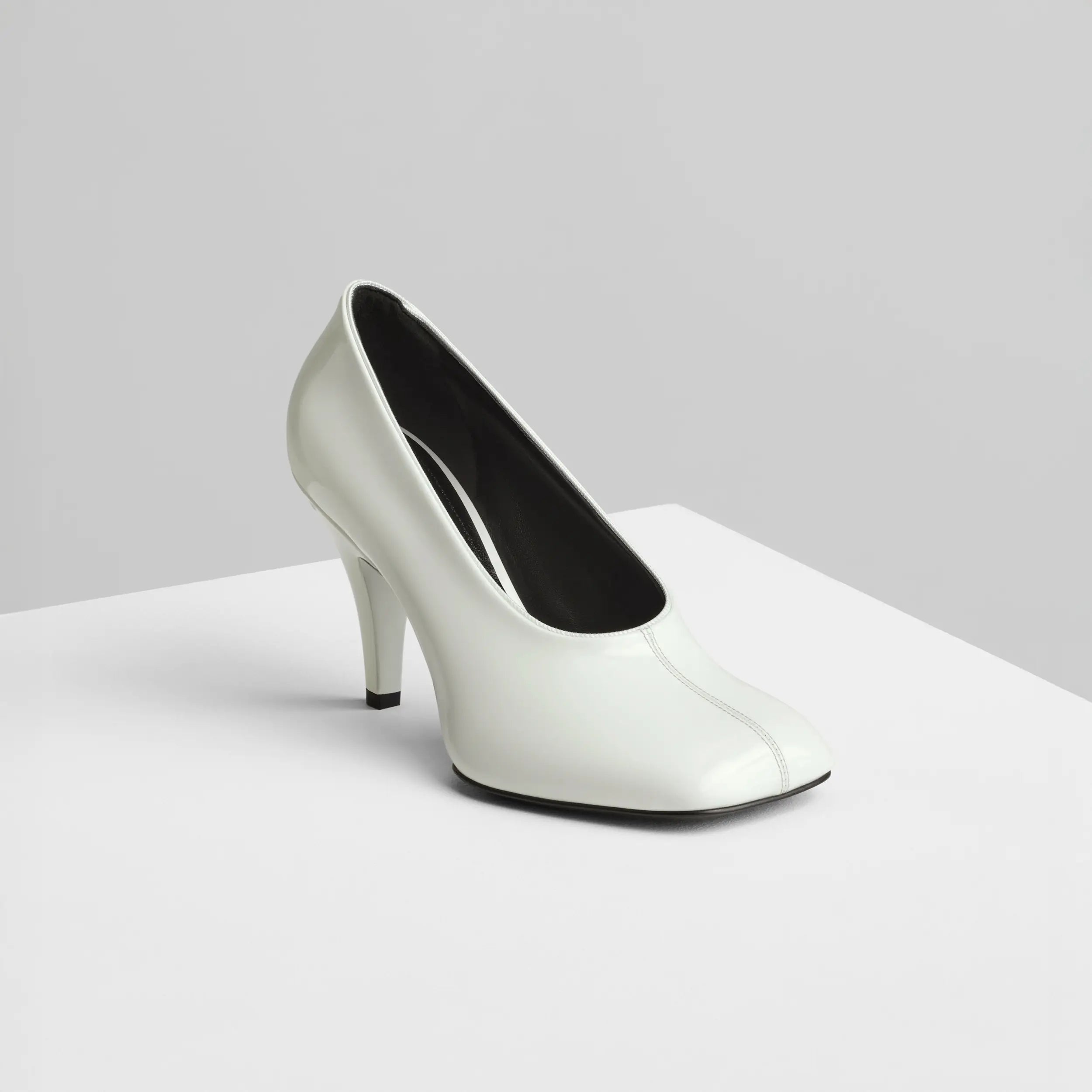 PHOEBE PHILO | SOFT PUMP 90 | WHITE PATENT LEATHER