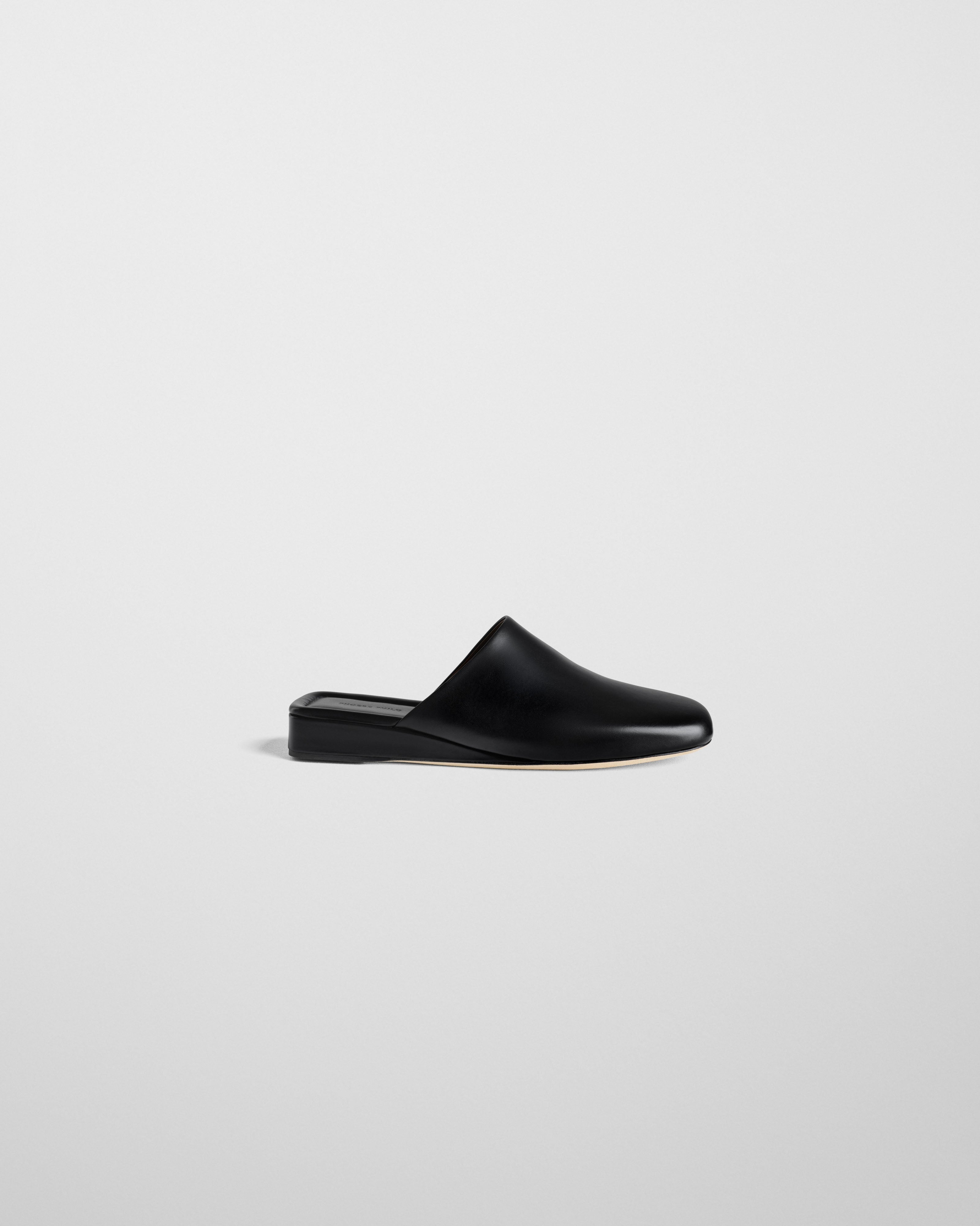 PHOEBE PHILO | ROBE SLIDE | BLACK LEATHER